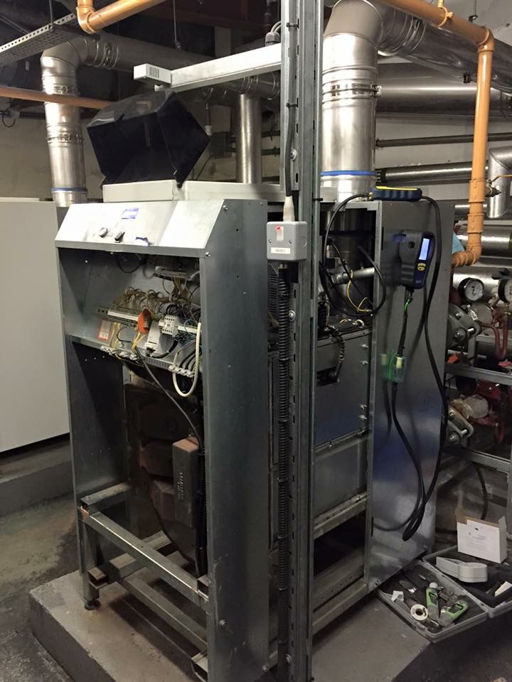 Plant room maintenance London installation Commercial Plant Room ...